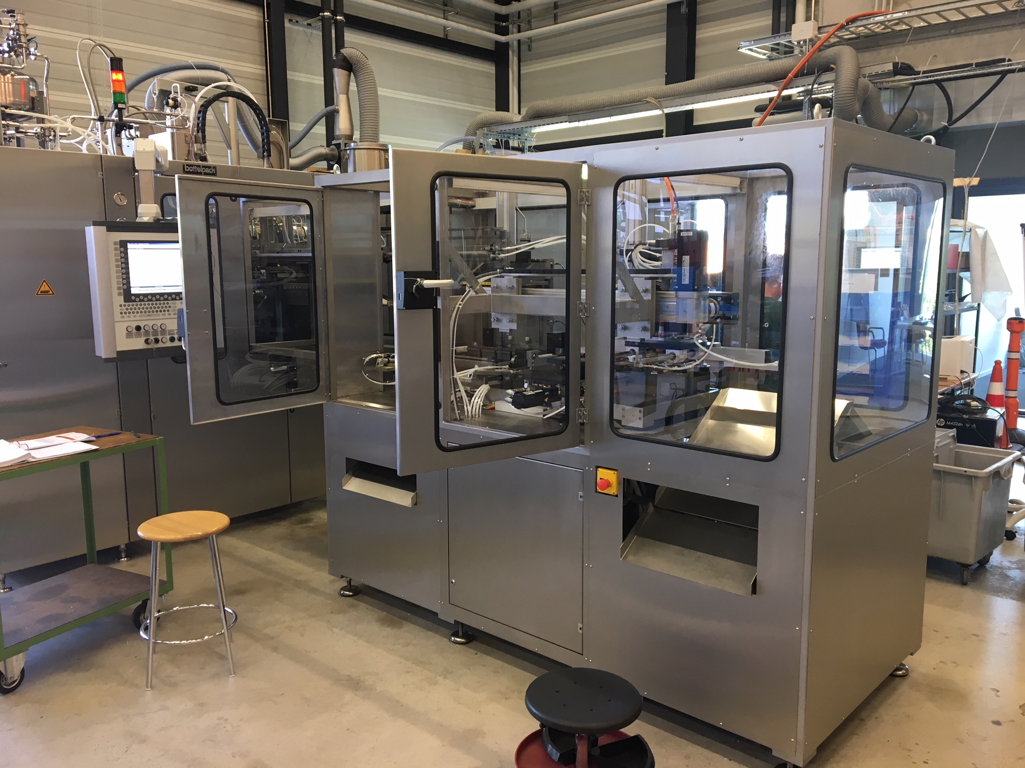 Rommelag – розширене керування життєвим циклом продукту | Фармацевтична ...